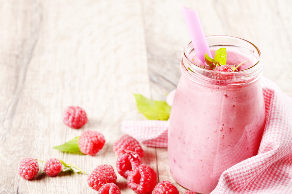 Raspberry Smoothie - Urban Mommies