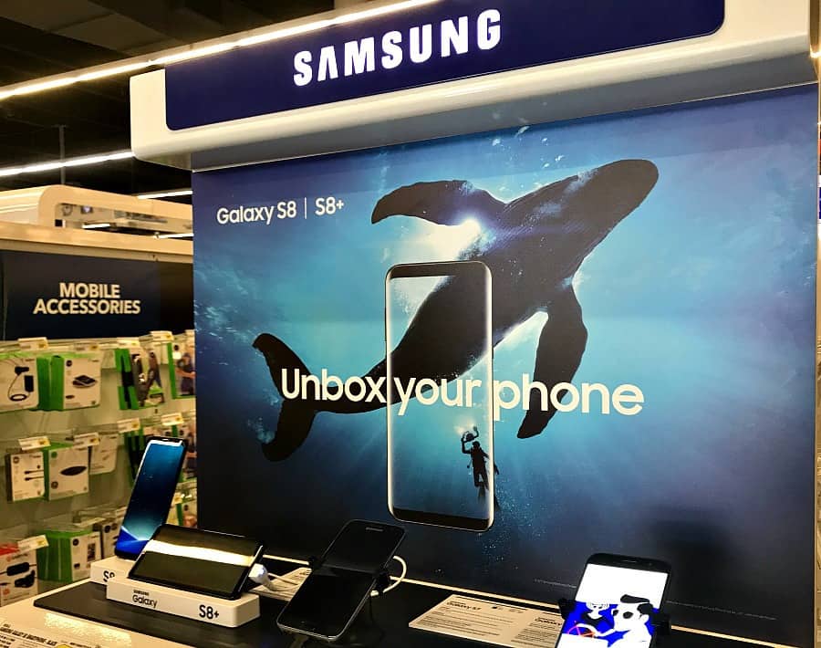 A Simpler Mobile Phone Experience - Urban Mommies